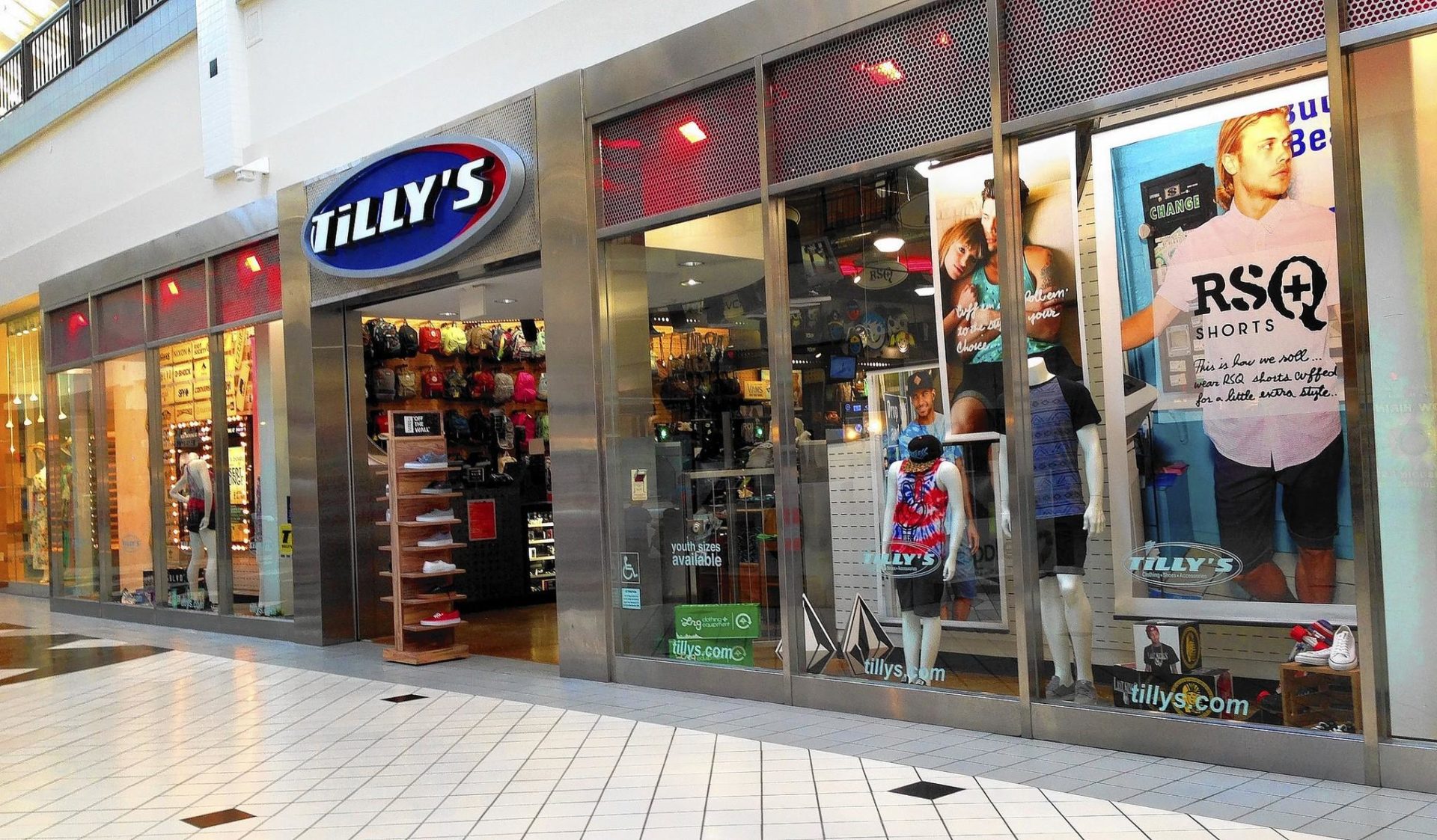 Fashion retailer Tilly’s posts 8.6% drop in profits - Perfect Sourcing ...